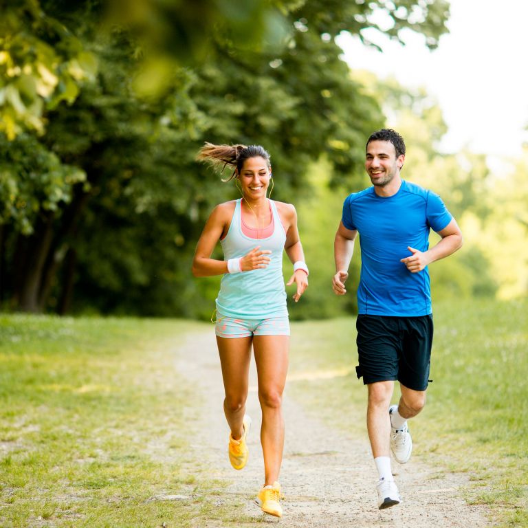 Consejos para hacer deporte en verano. | Policlinica Prades